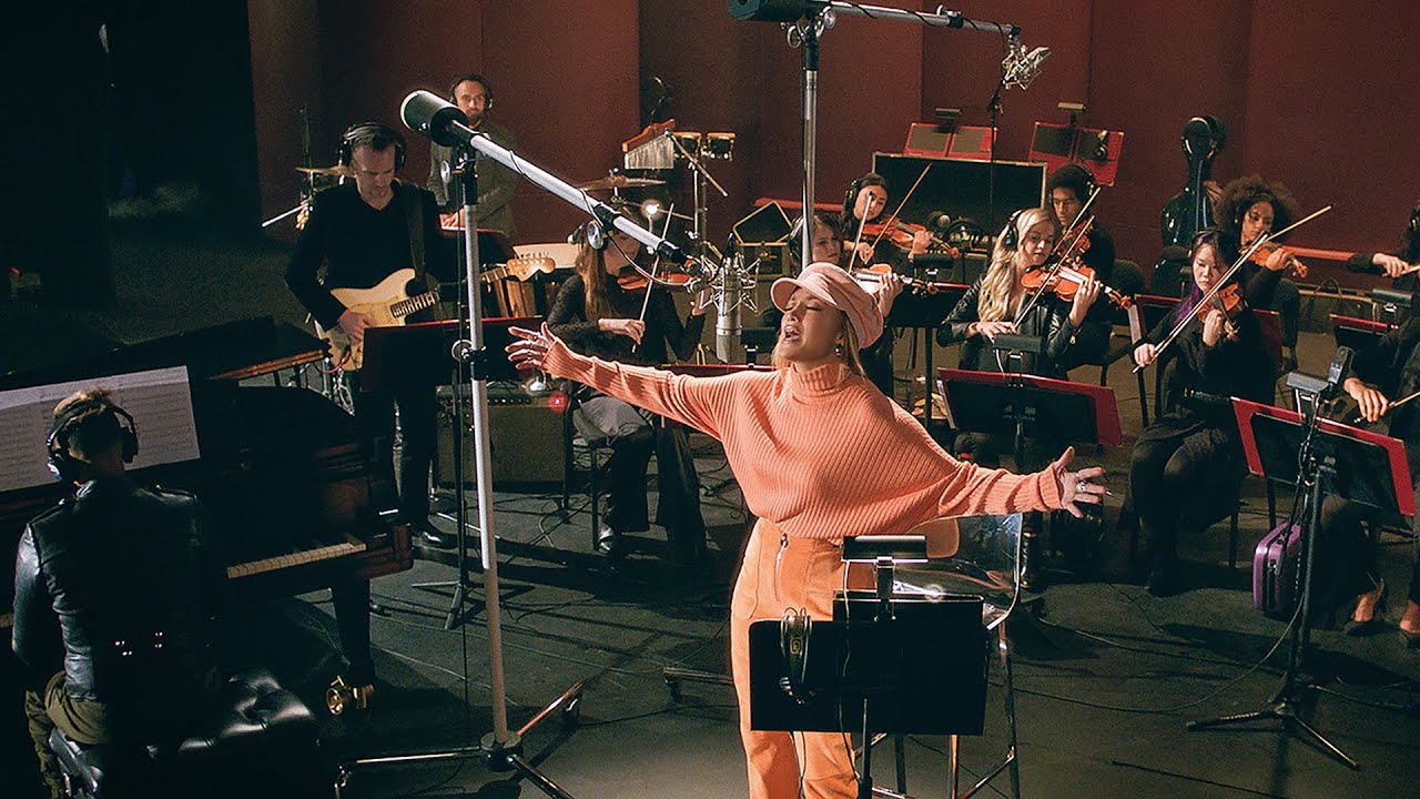 ¡Ya está disponible el soundtrack completo de “Marry Me”! - Fandom Película